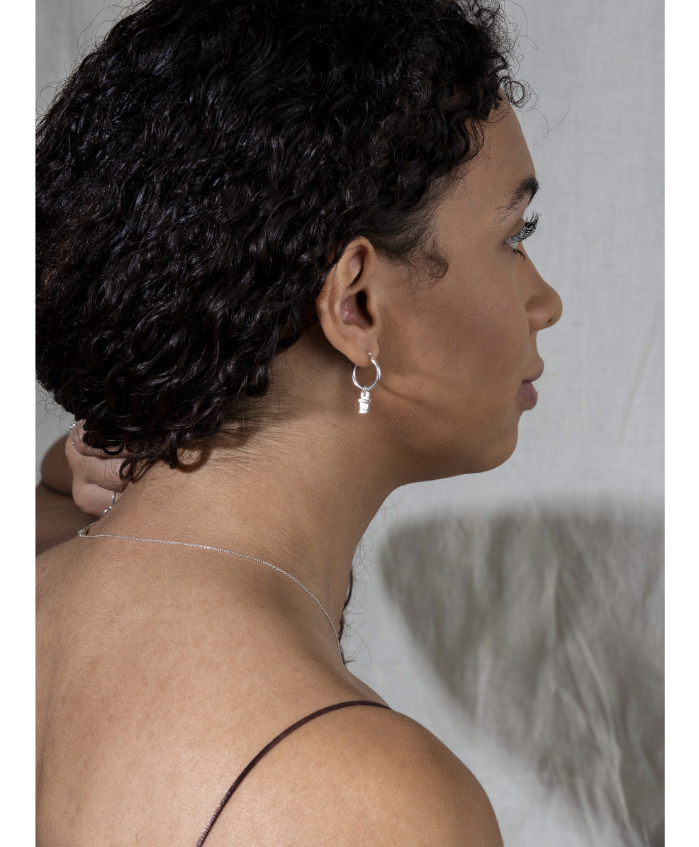 Mini Cross Hoops – Renn New York